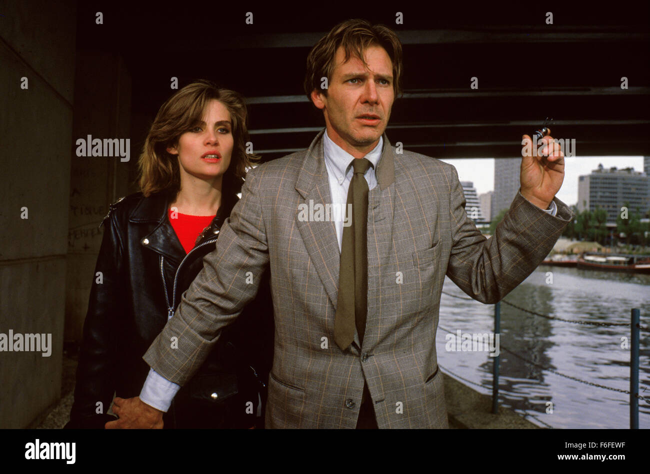 Frantic 1988 emmanuelle seigner hi-res stock photography and images - Alamy
