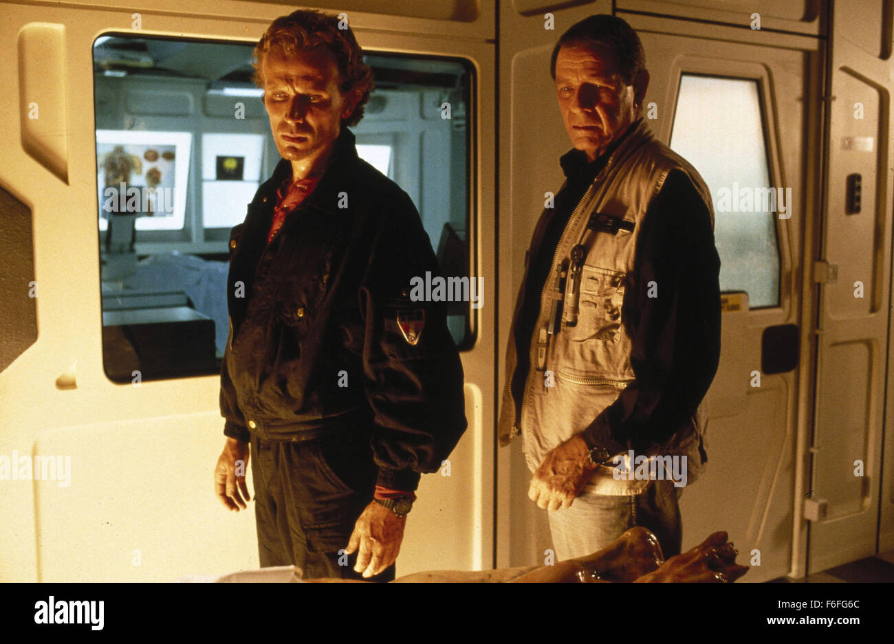 Leviathan 1989 richard crenna hi-res stock photography and images - Alamy