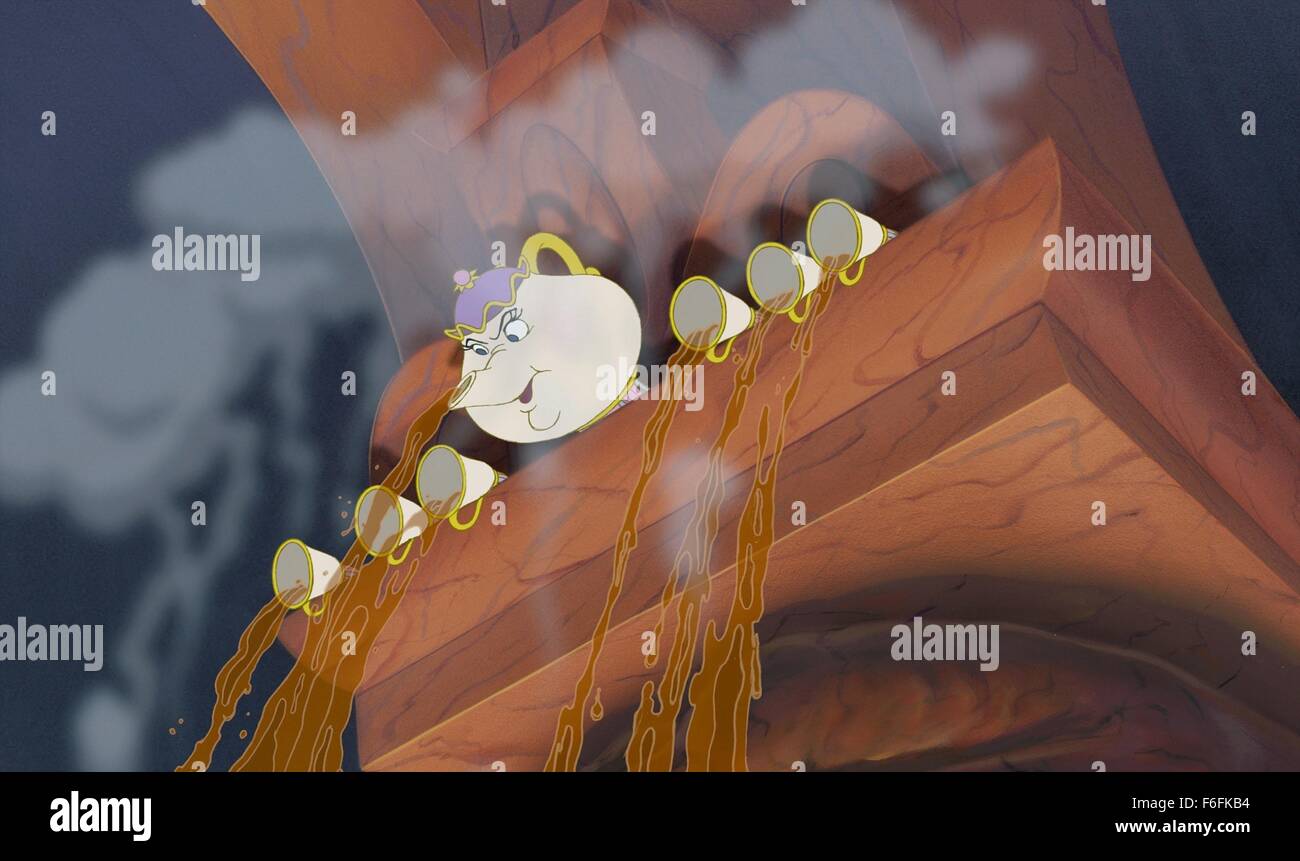 Mrs potts beauty and the beast hi-res stock photography and images - Alamy