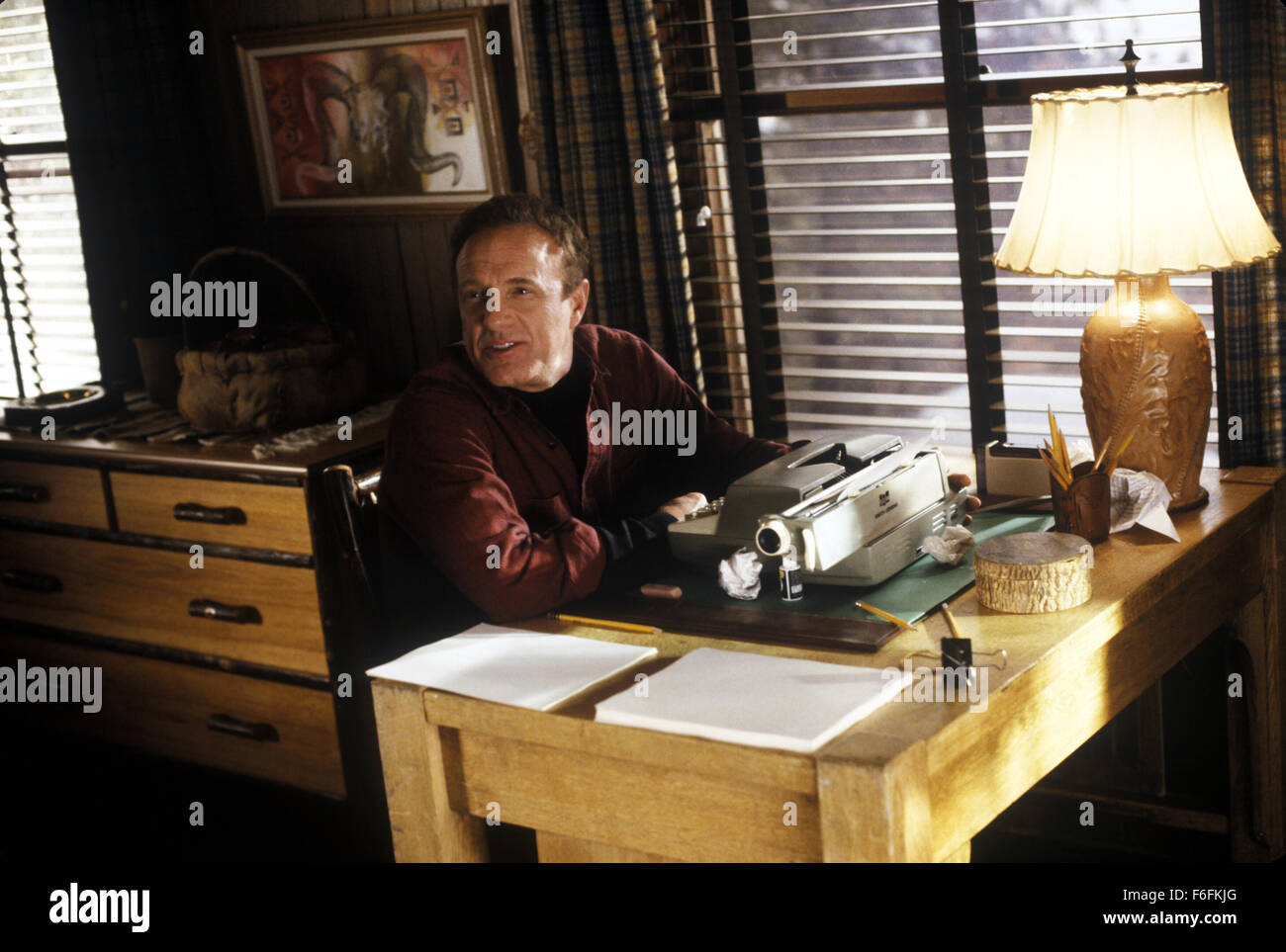 Misery 1990 rob reiner hi-res stock photography and images - Alamy