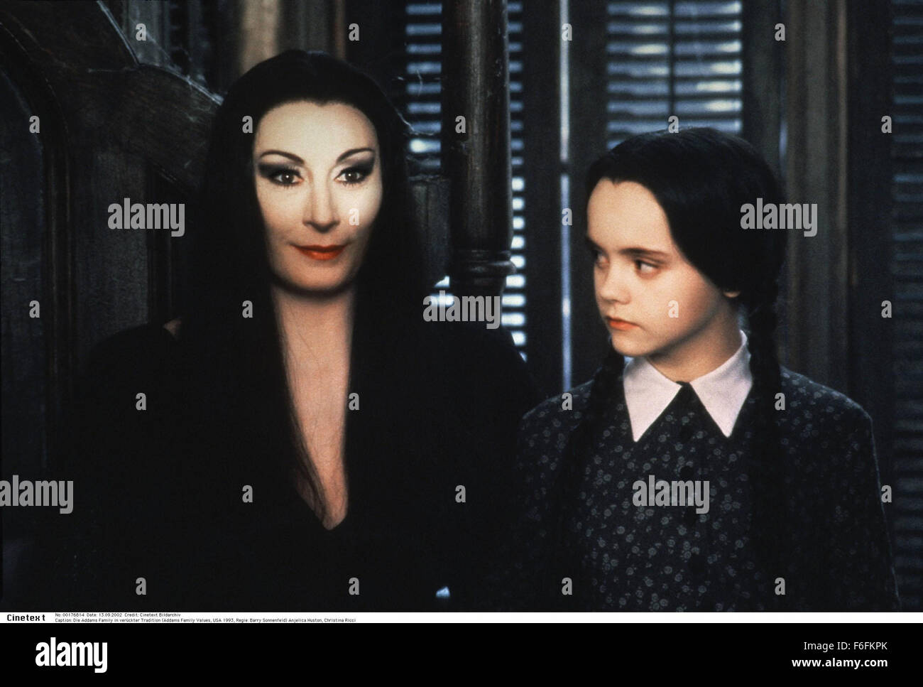 Uncle fester addams family hi-res stock photography and images - Alamy