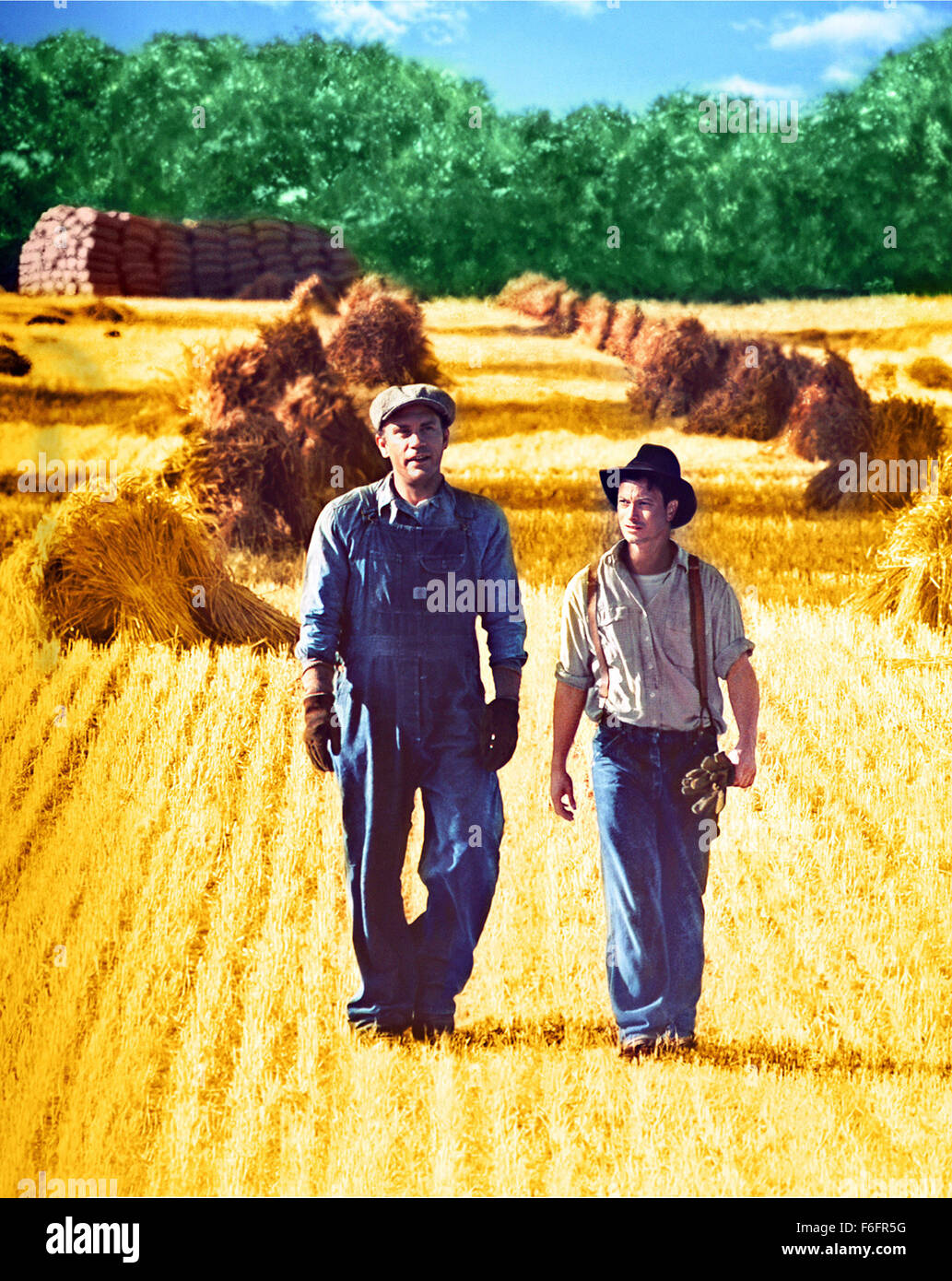 Sep 16, 1992; Los Angeles, CA, USA; JOHN MALKOVICH (left) as Lennie ...