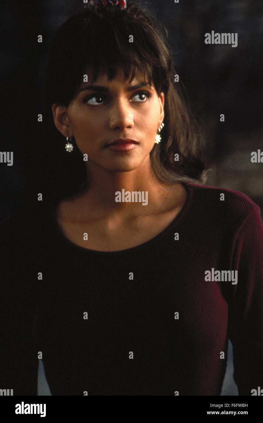 Sep 24, 1993; Ann Arbor, MI, USA; Actress HALLE BERRY stars as Autumn ...