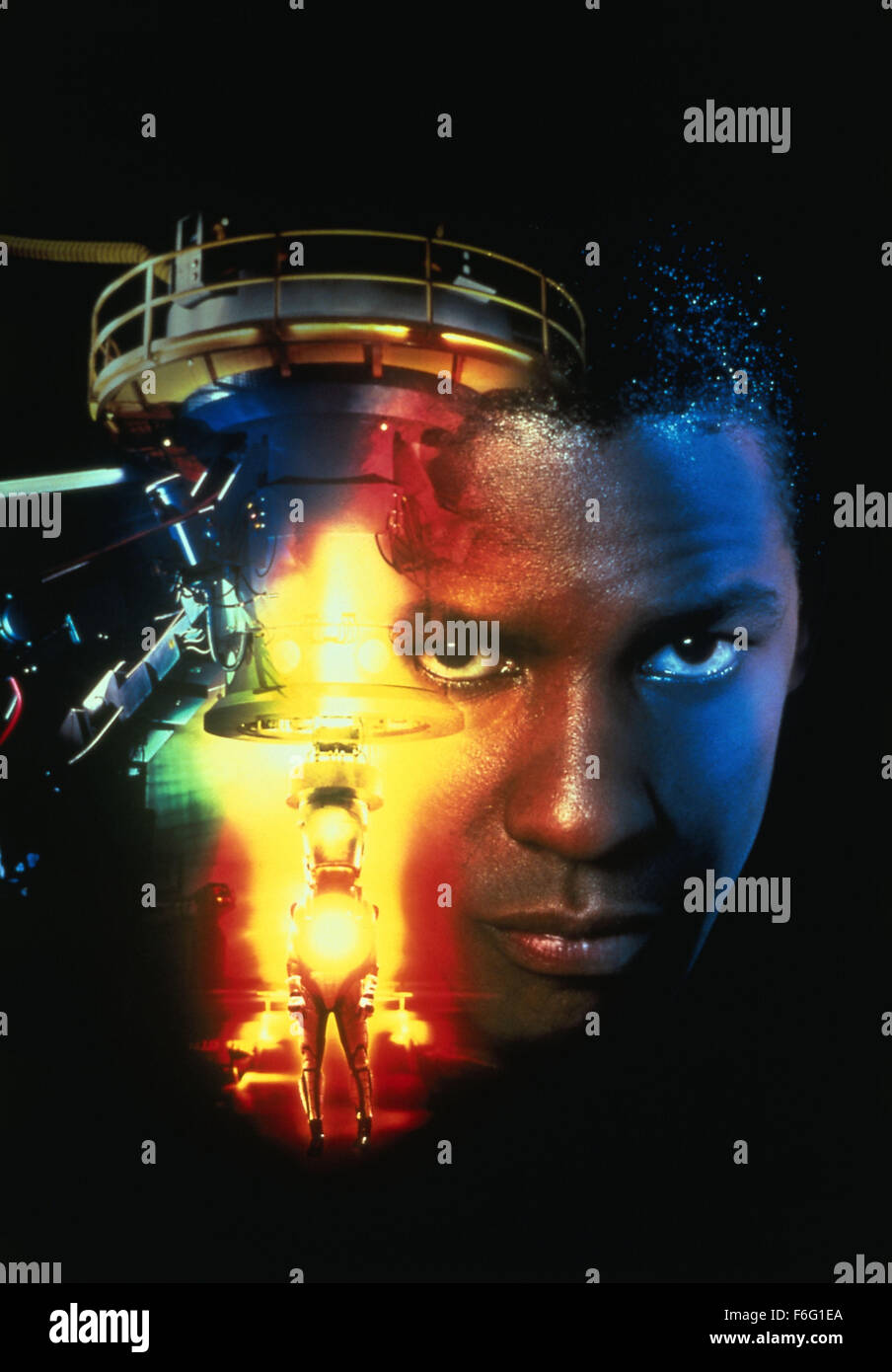 Aug 04, 1995; Los Angeles, CA, USA; Actor DENZEL WASHINGTON stars as Lt ...