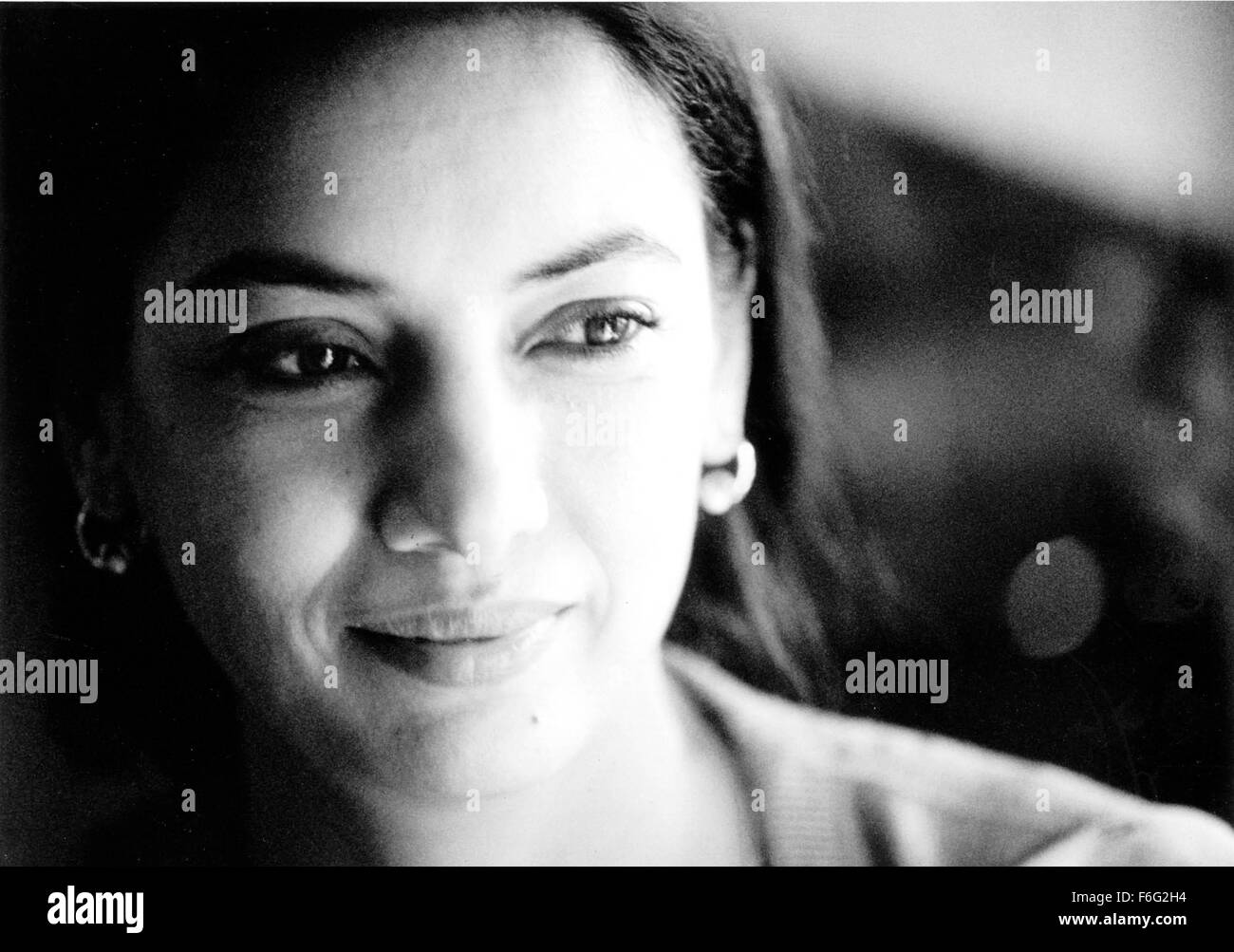 Fire movie deepa mehta hi-res stock photography and images - Alamy