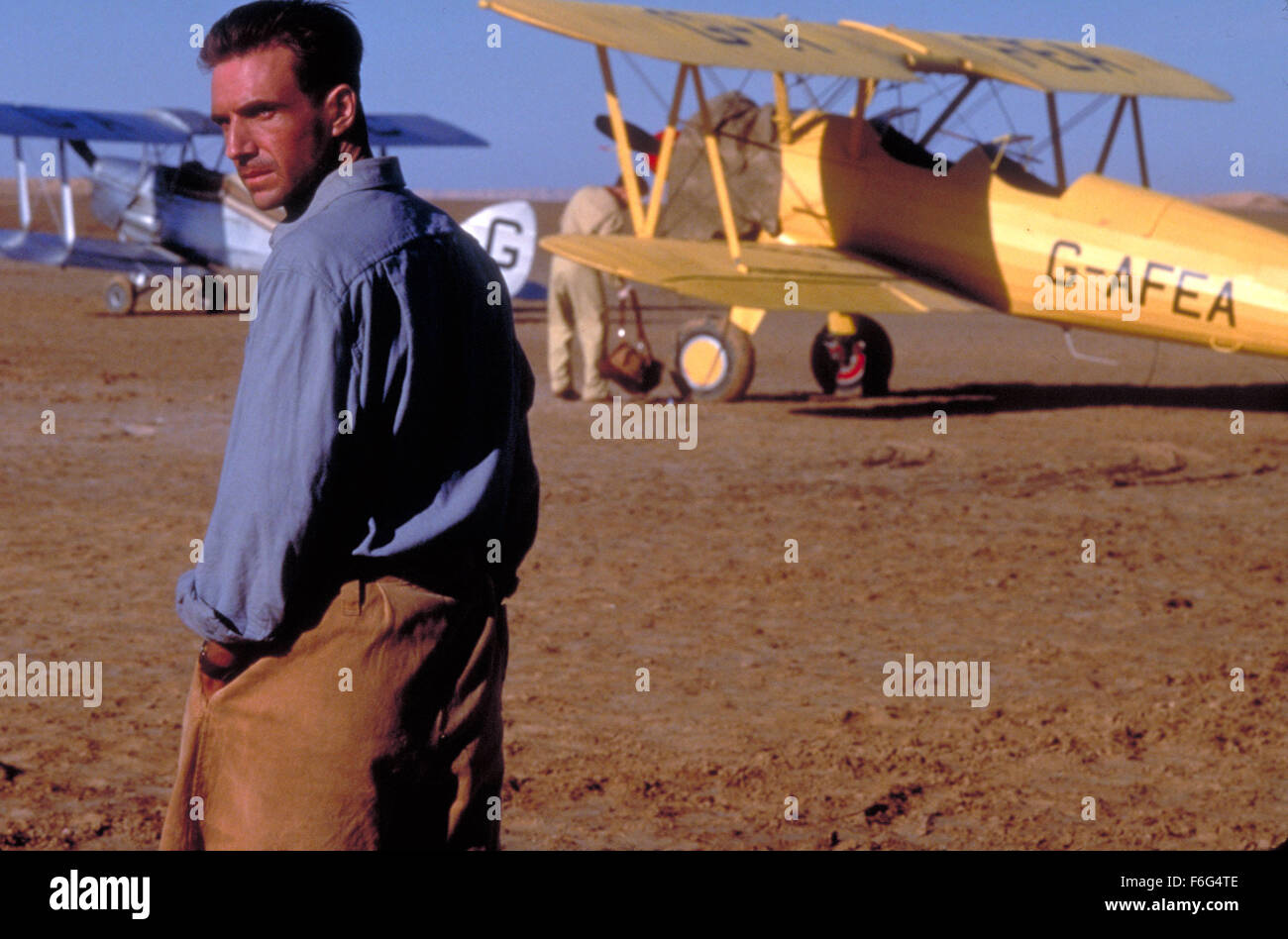 Nov 06, 1996; Rome, Lazio, ITALY; RALPH FIENNES stars as Count Laszlo ...