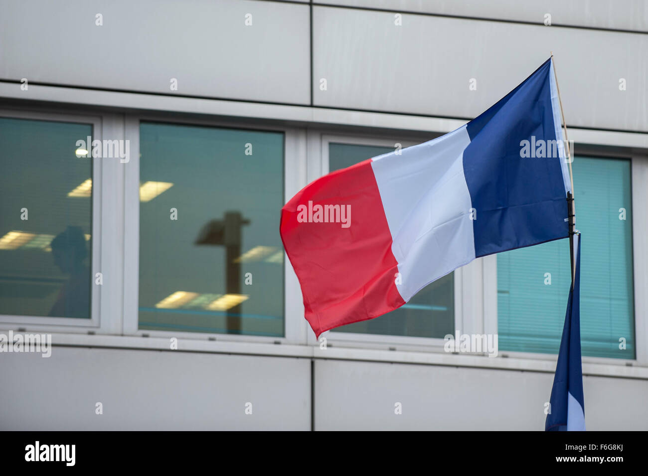 Flag england and france hi-res stock photography and images - Alamy