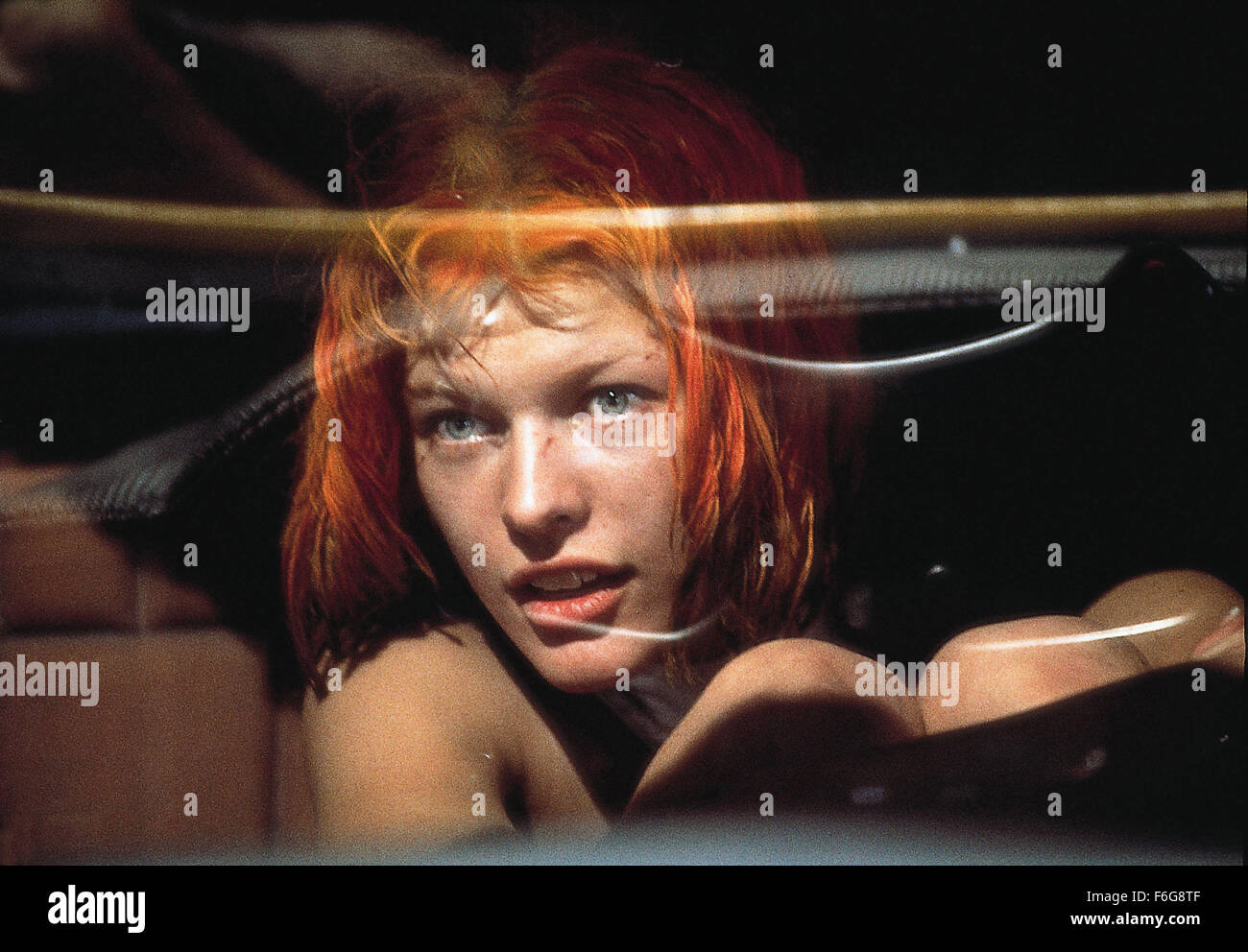 The fifth element movie leeloo hi-res stock photography and images - Alamy