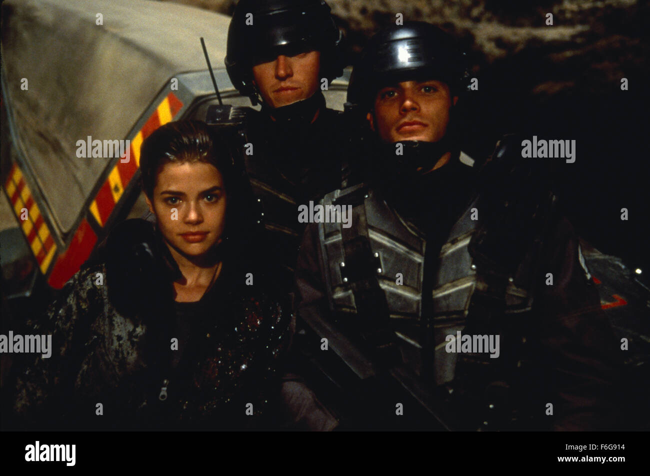 Starship troopers 1997 denise richards hi-res stock photography and ...