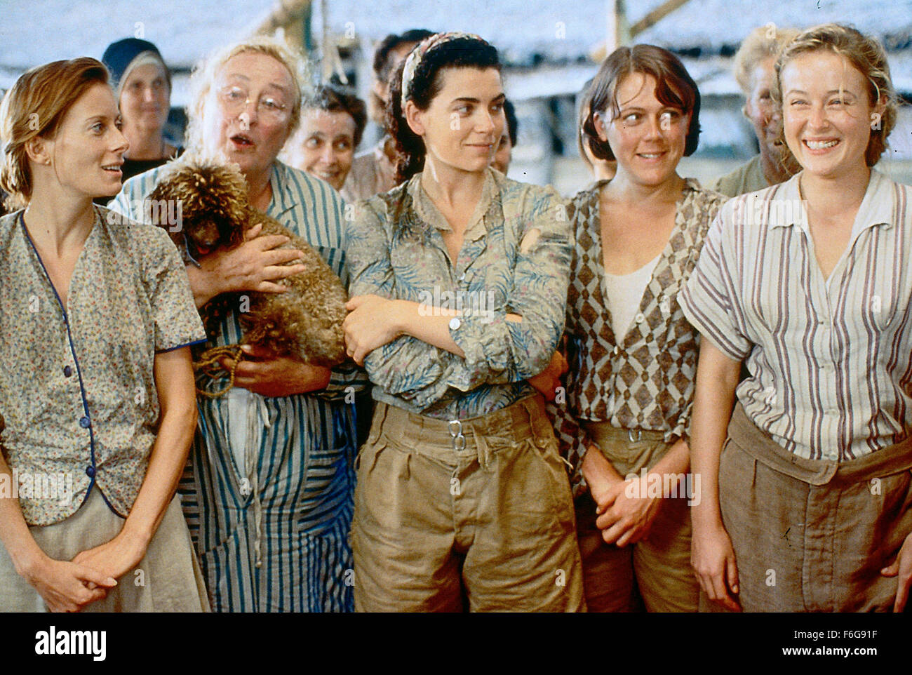 Paradise road 1997 julianna margulies hi-res stock photography and ...