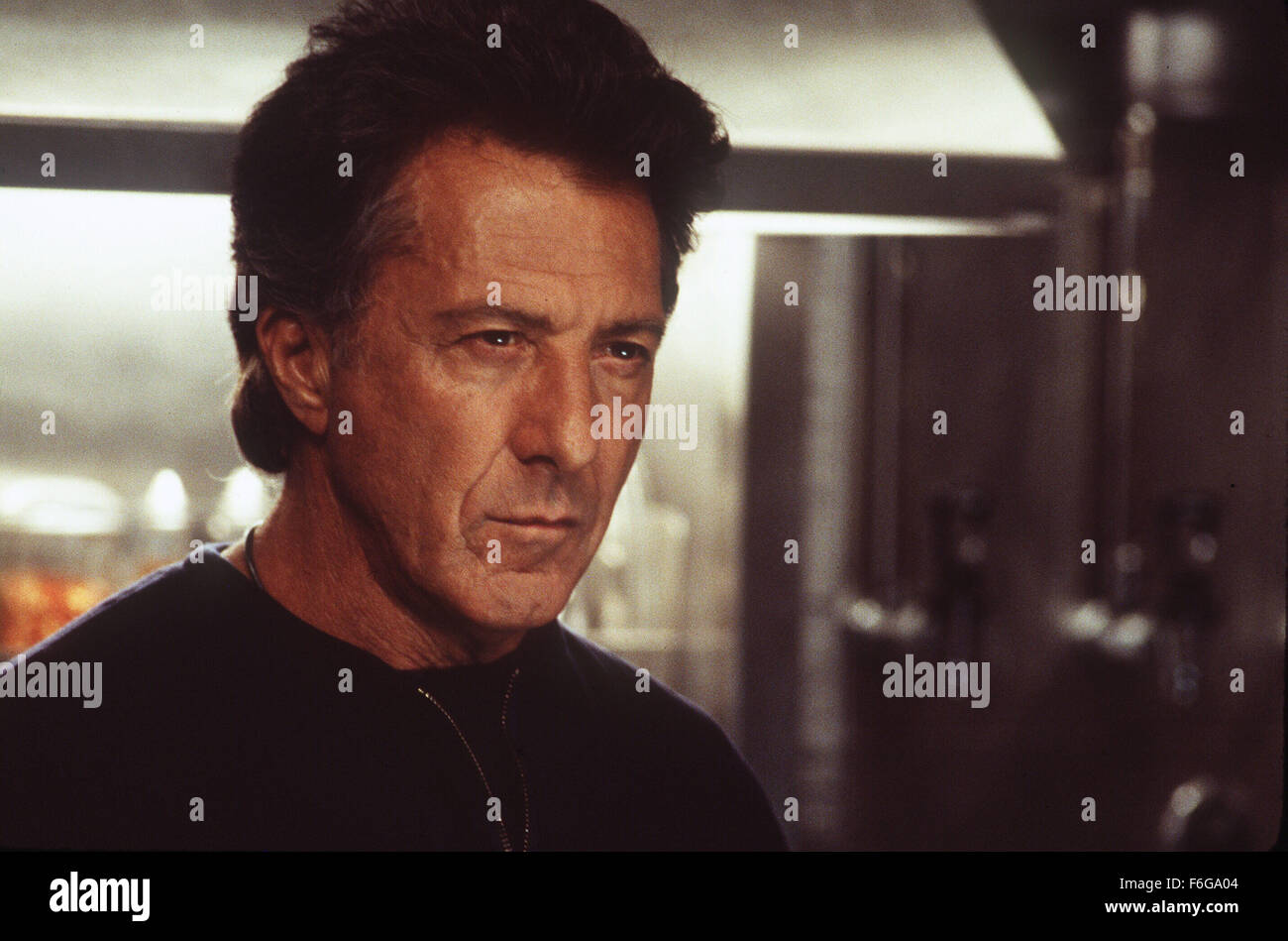 Sphere 1998 Dustin Hoffman High Resolution Stock Photography and Images ...