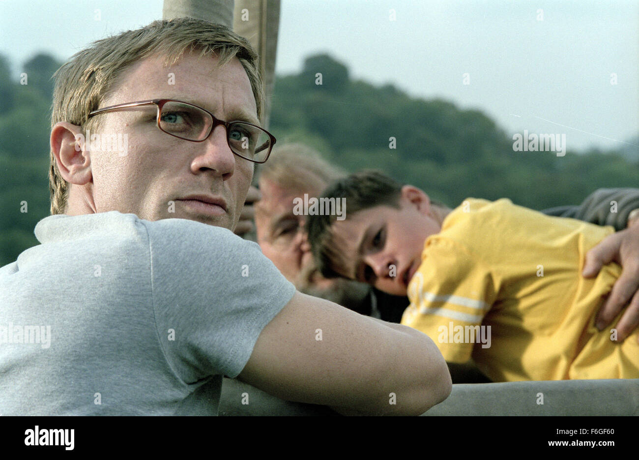 Enduring love film hi-res stock photography and images - Alamy