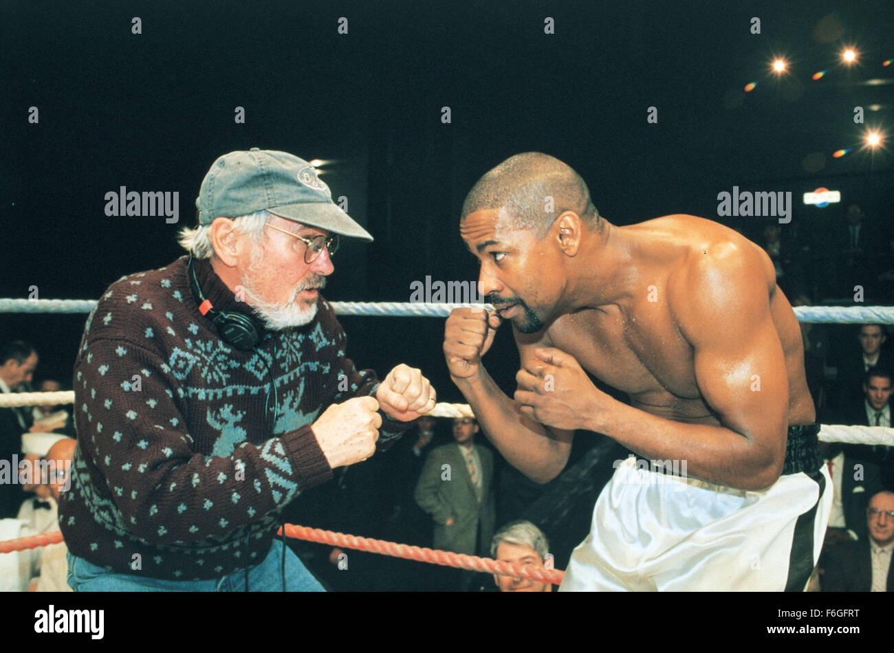 Dec 14, 1999; Toronto, ON, CANADA; Actor DENZEL WASHINGTON stars as ... Dec 14, 1999; Toronto, ON, CANADA; Actor DENZEL WASHINGTON stars as ...