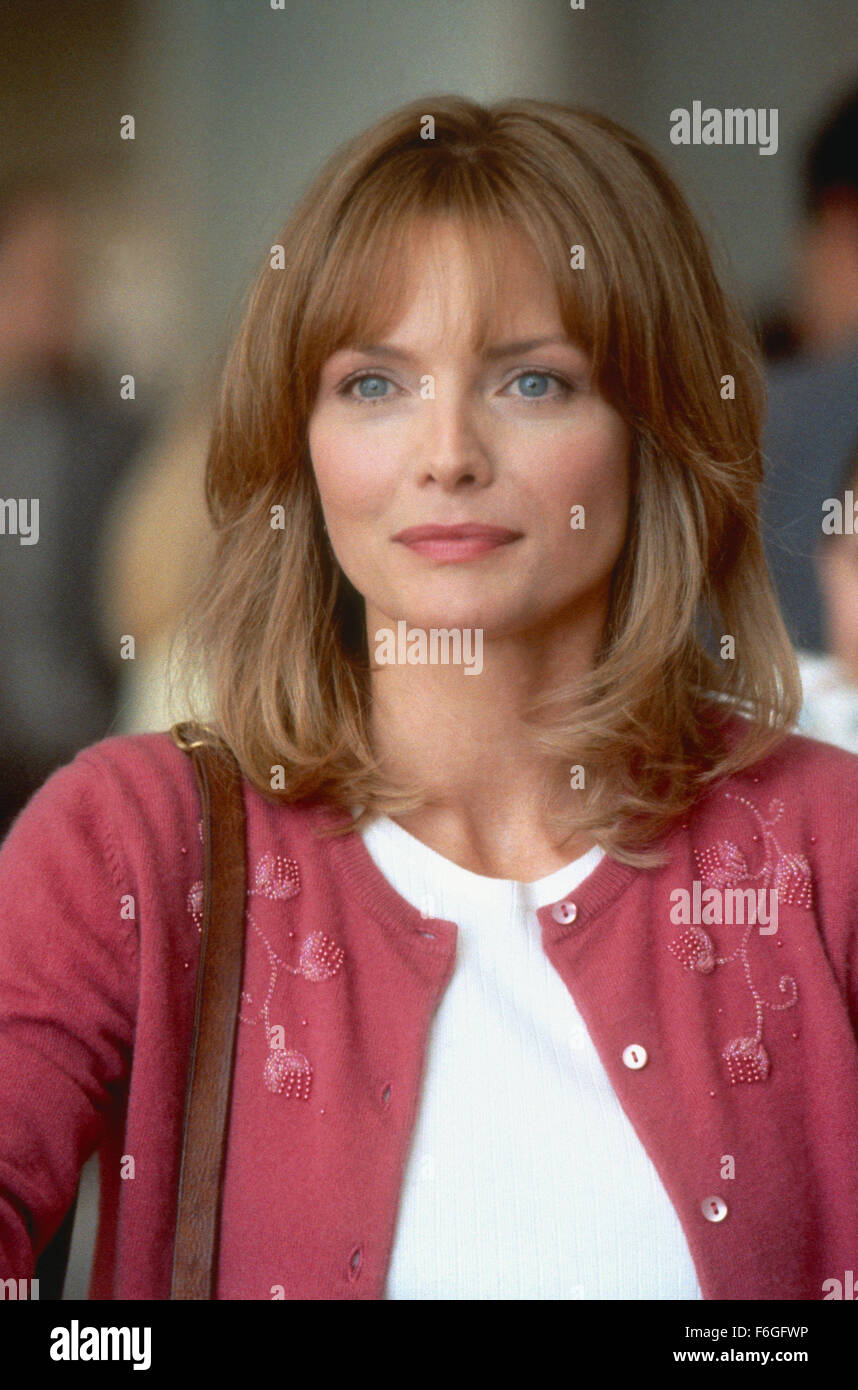 Michelle pfeiffer deep end ocean hi-res stock photography and images ...