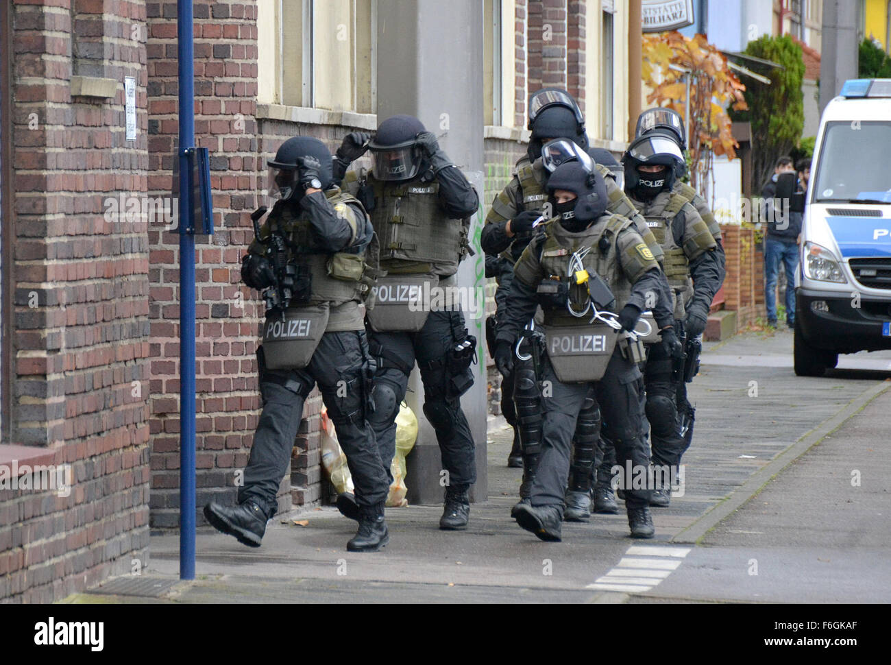 German special police forces hi-res stock photography and images - Alamy