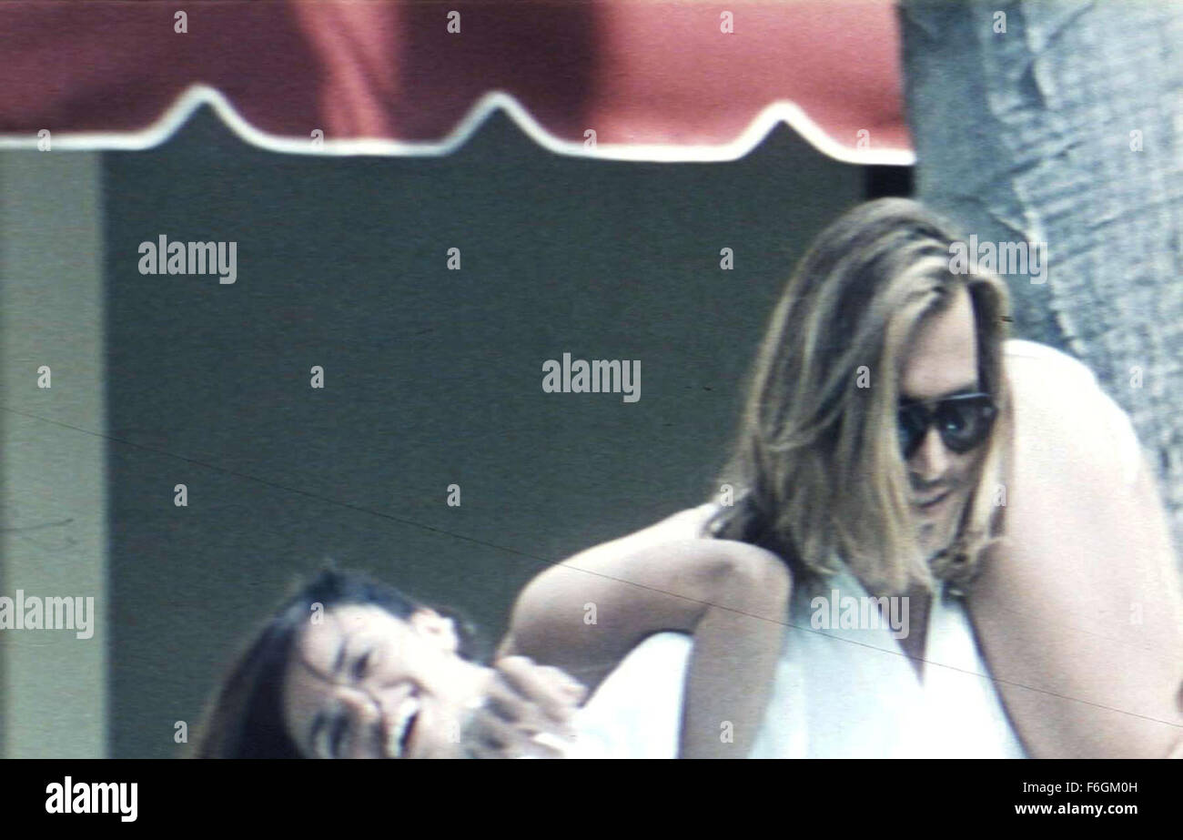 Nov 13, 2000; Hollywood, CA, USA; JOHNNY DEPP & PENELOPE CRUZ in 'Blow ...