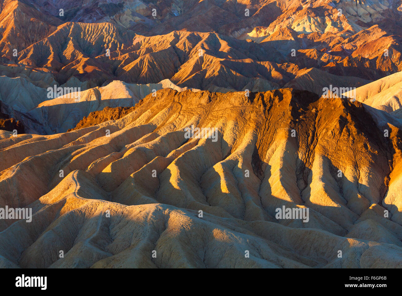 Wave like patterns hi-res stock photography and images - Alamy