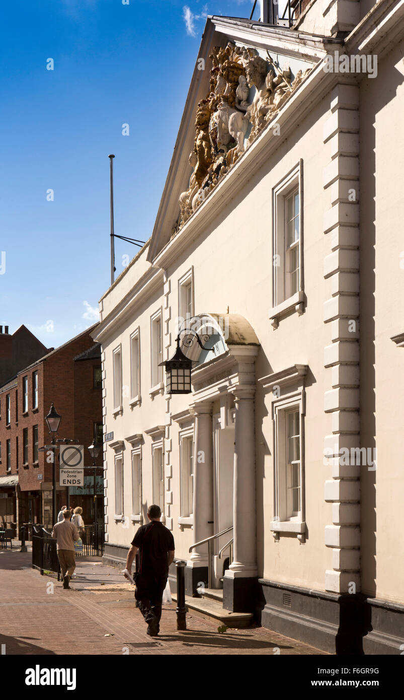 Trinity house uk hi-res stock photography and images - Alamy