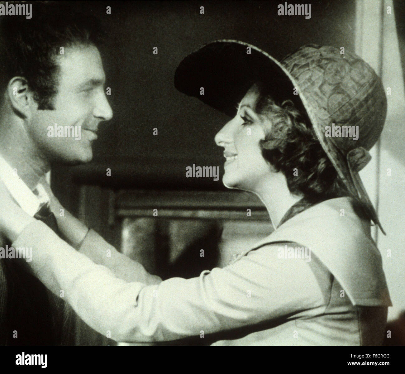 Jul 01, 2000; Hollywood, CA, USA; Date unknown. Actress BARBARA ...