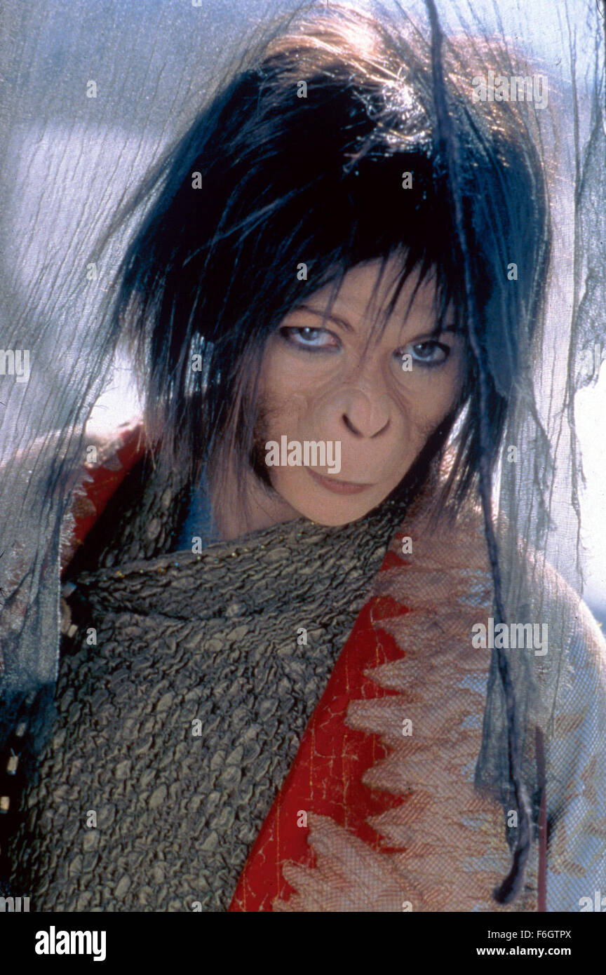 Planet of the apes 2001 helena bonham carter hi-res stock photography ...