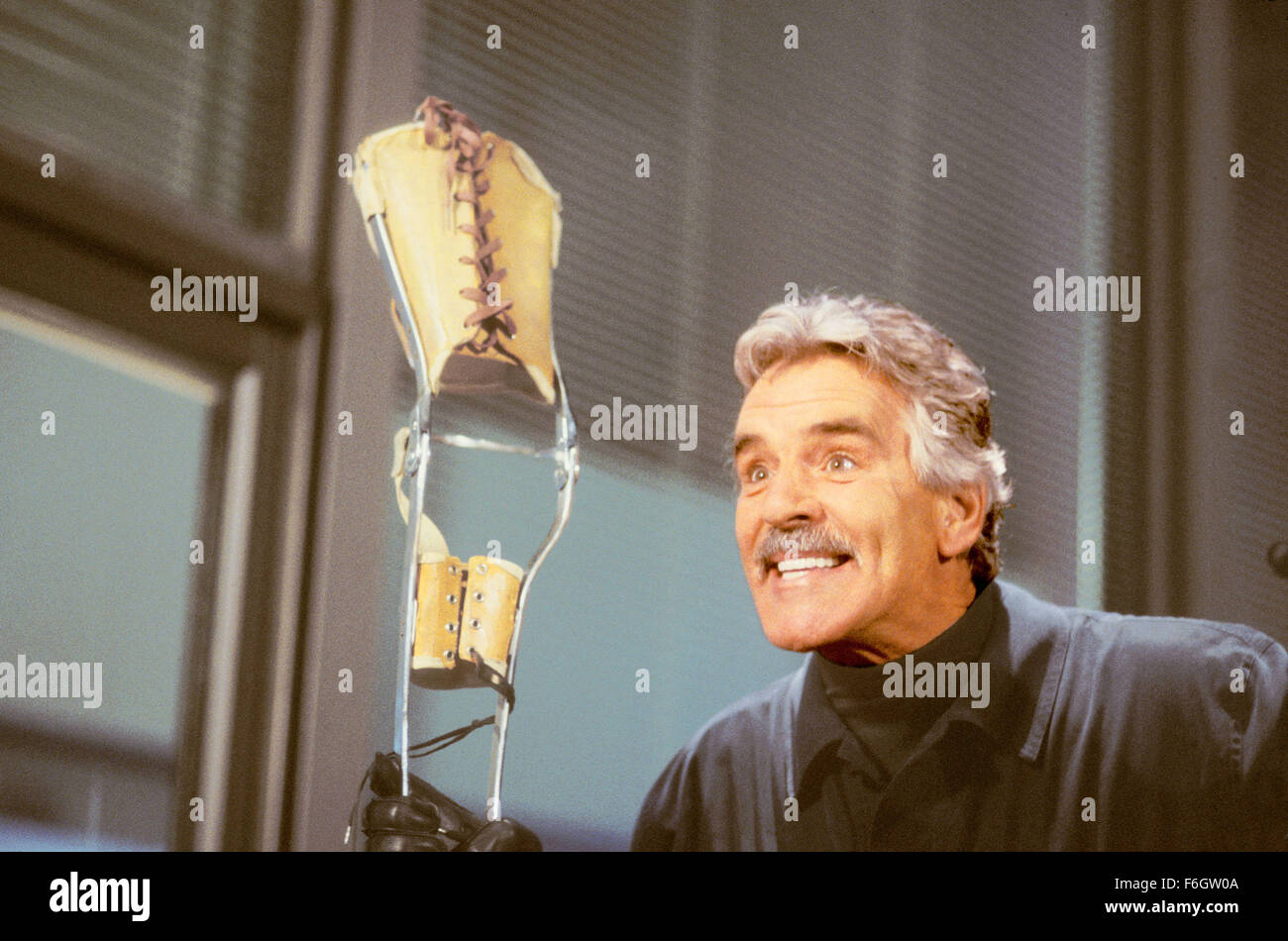 Mr warren hi-res stock photography and images - Alamy