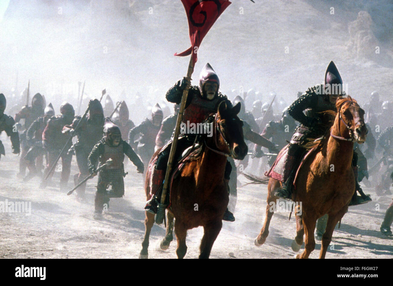 Tim burton planet apes 2001 directed hi-res stock photography and ...