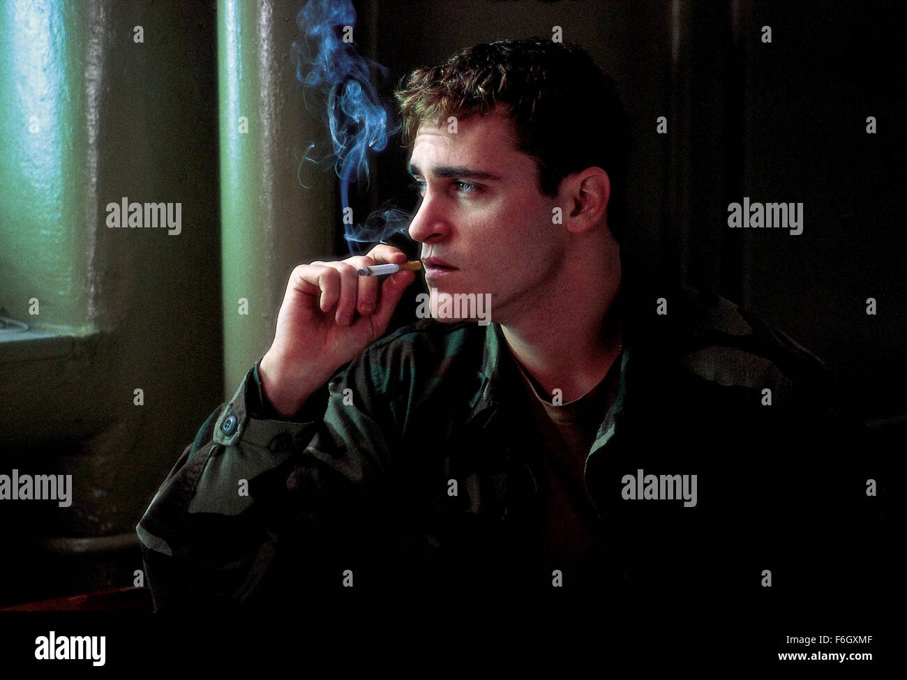 Sep 08, 2001; London, England, UK; JOAQUIN PHOENIX as Ray Elwood in the ...