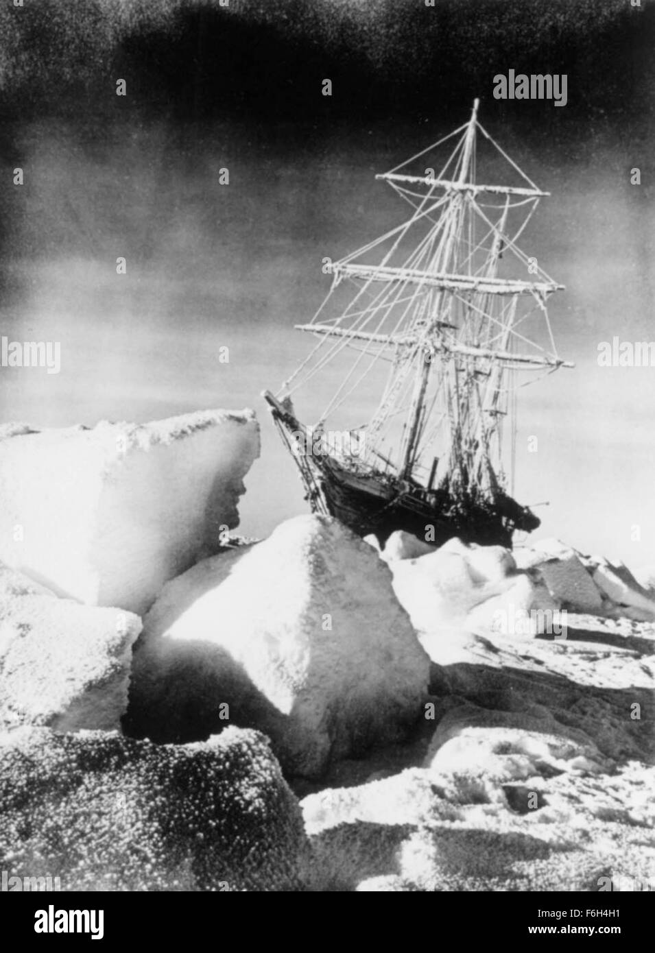 Shackletons legendary antarctic expedition hi-res stock photography and ...