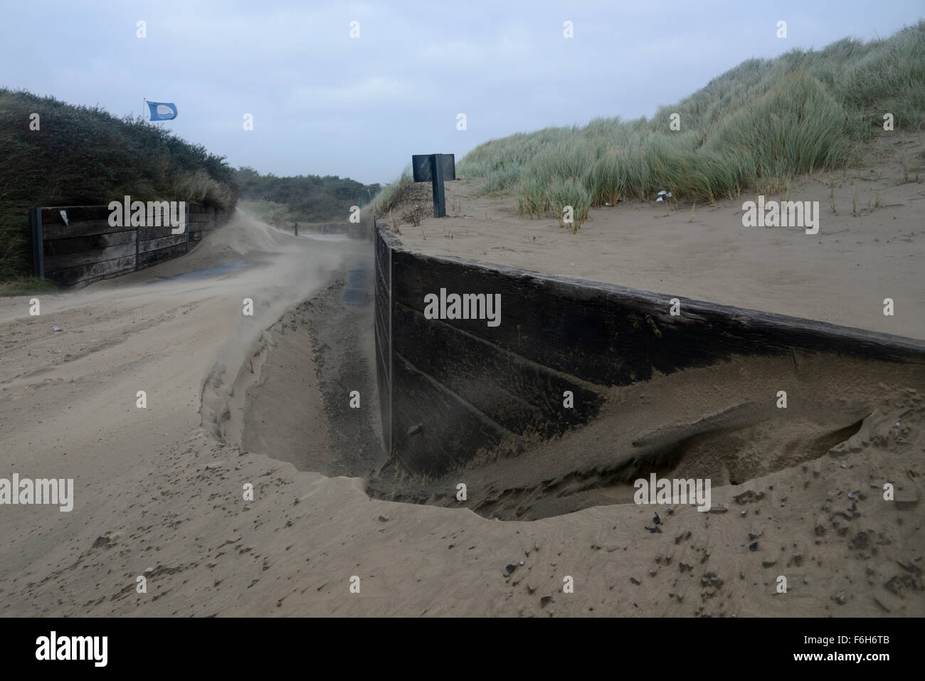 Pembrey beach hi-res stock photography and images - Alamy