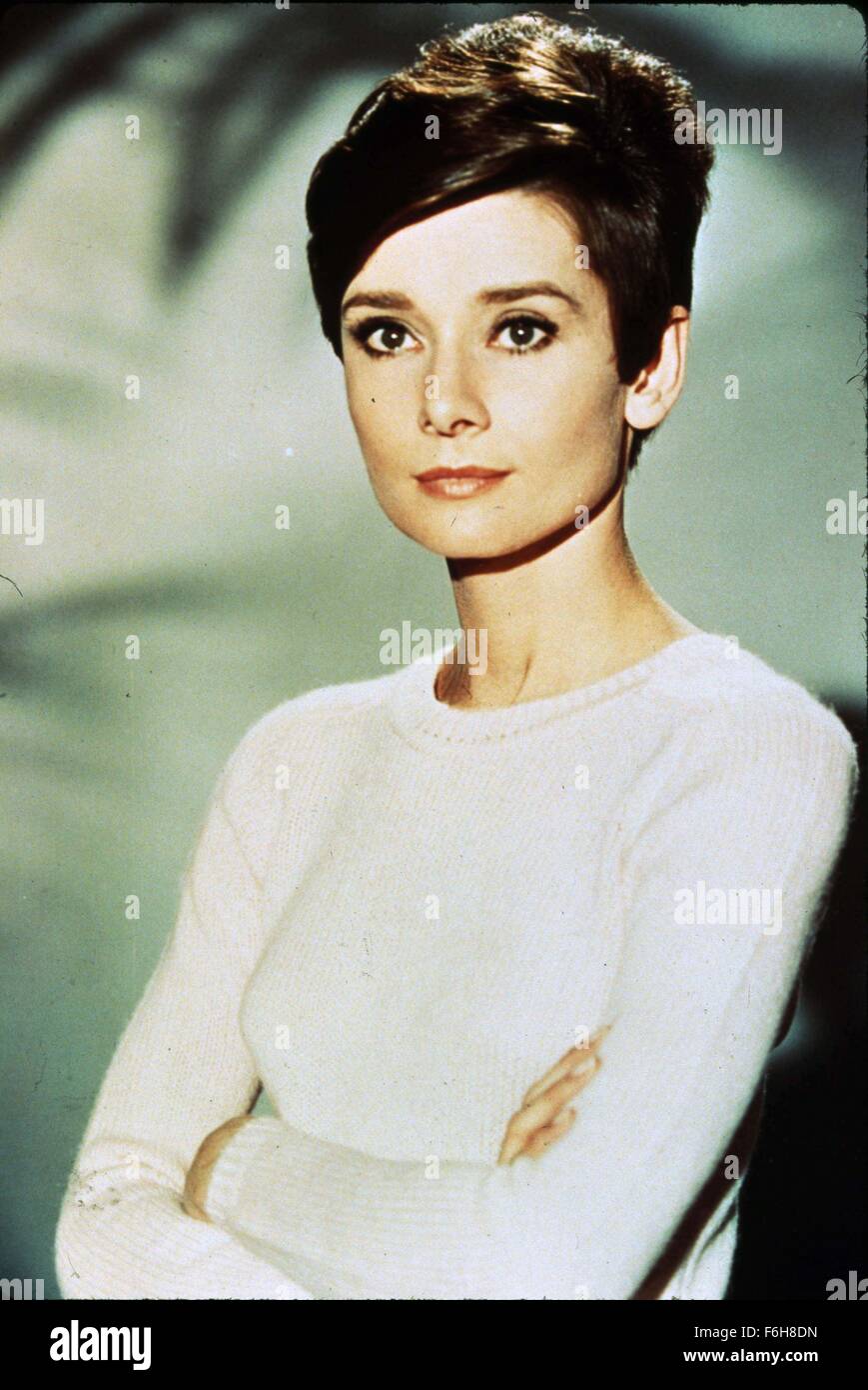 Audrey hepburn wait until dark High Resolution Stock Photography and Images - Alamy