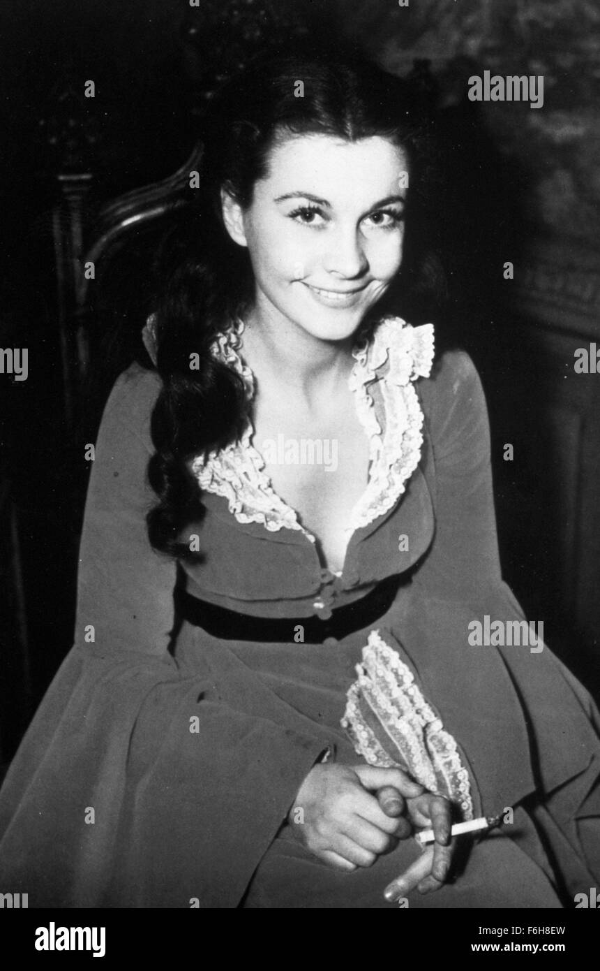 Scarlett o'hara gone with the wind hi-res stock photography and images ...