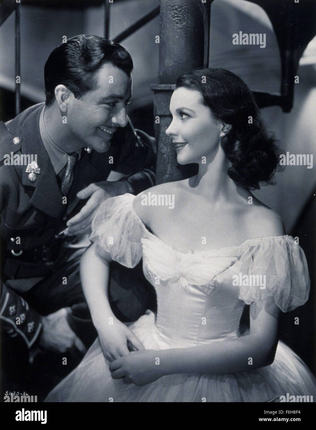 1940, Film Title: WATERLOO BRIDGE, Director: MERVYN LeROY, Studio: MGM ...