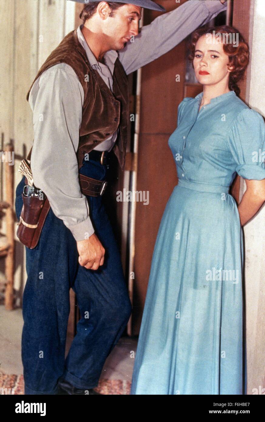 1947, Film Title: PURSUED, Director: RAOUL WALSH, Studio: WARNER ...