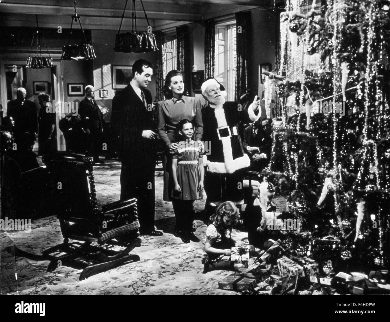 Miracle on 34th street hi-res stock photography and images - Alamy