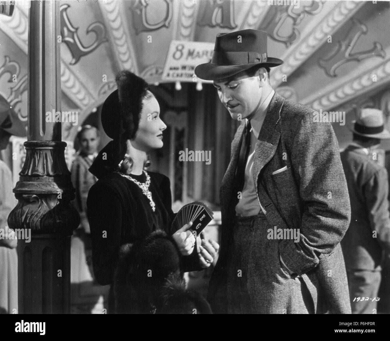 1942, Film Title: THIS GUN FOR HIRE, Director: FRANK TUTTLE, Studio: PARAMOUNT, Pictured ...