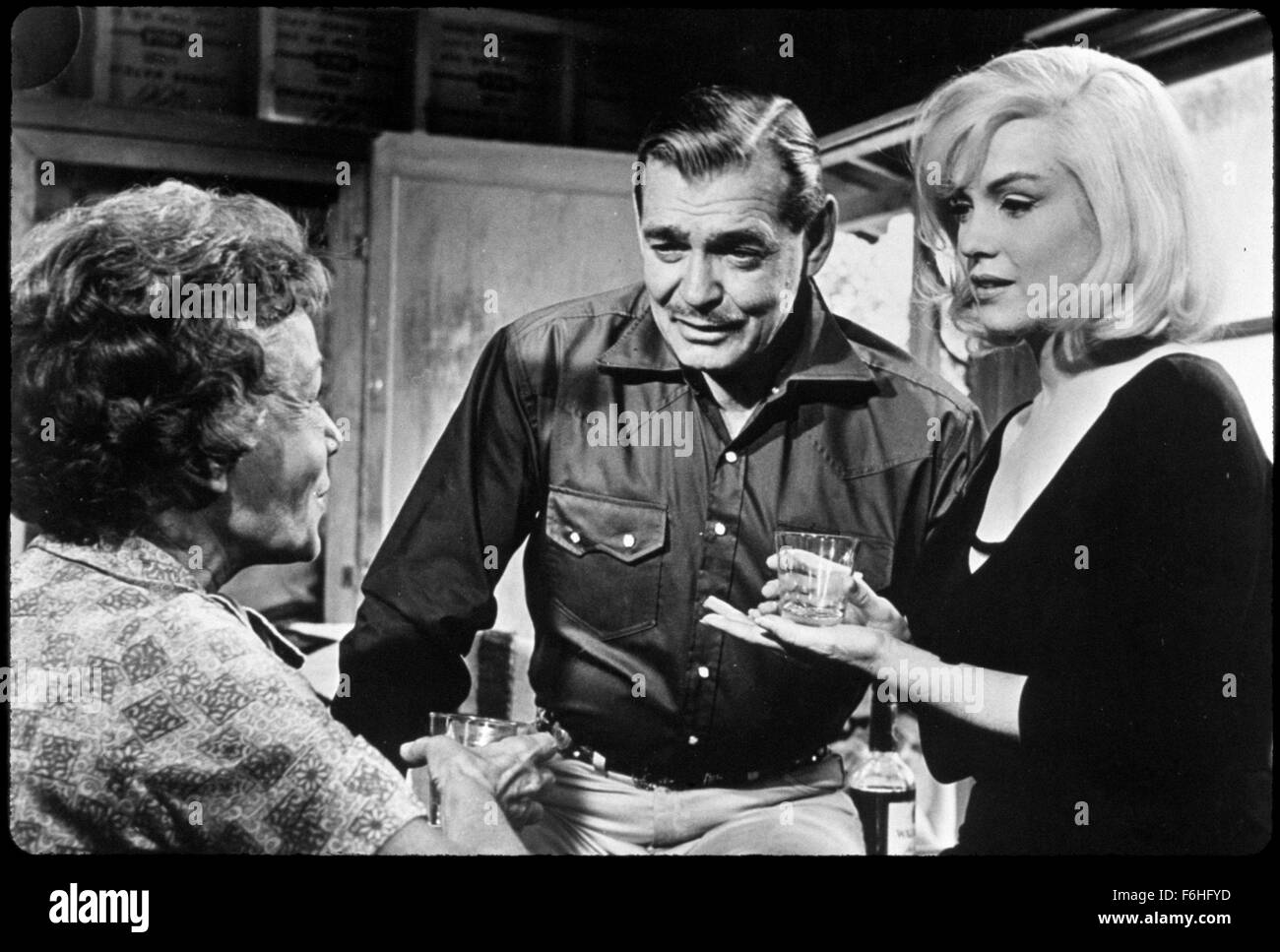 Clark gable the misfits 1961 hi-res stock photography and images - Alamy