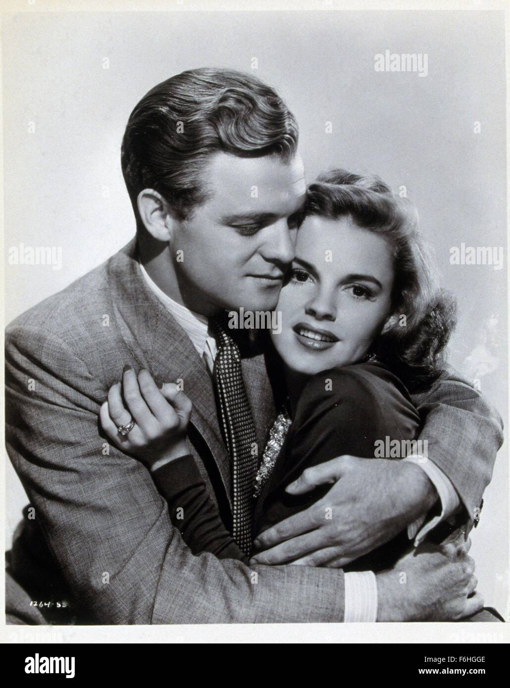 Presenting lily mars 1943 judy garland hi-res stock photography and ...