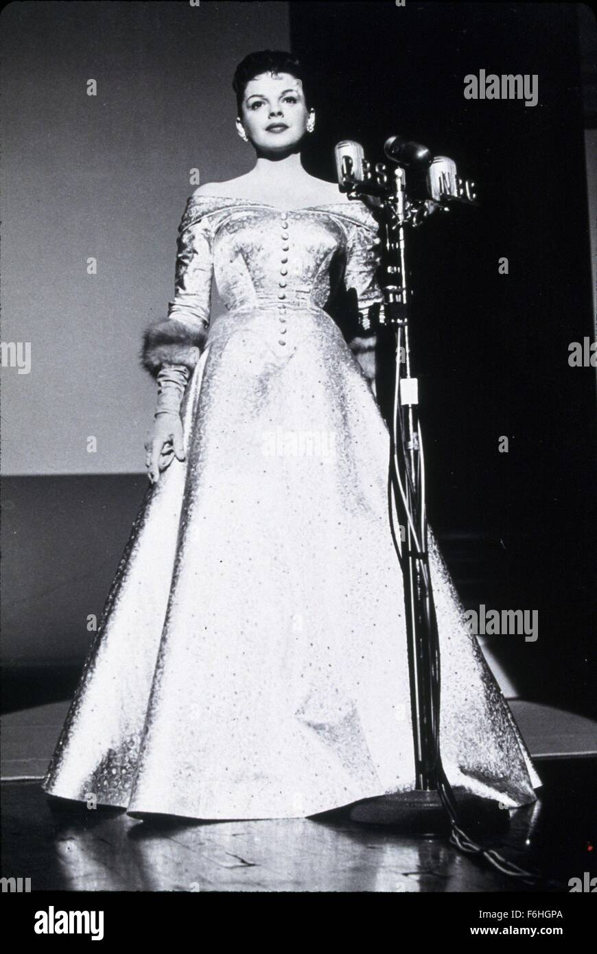 George cukor director judy garland hi-res stock photography and images ...