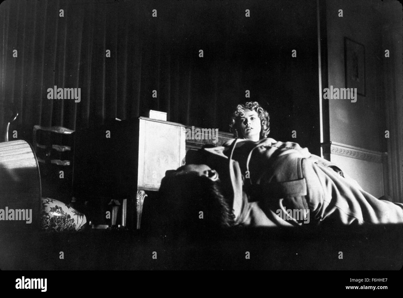 1954, Film Title: DIAL M FOR MURDER, Director: ALFRED HITCHCOCK, Studio ...