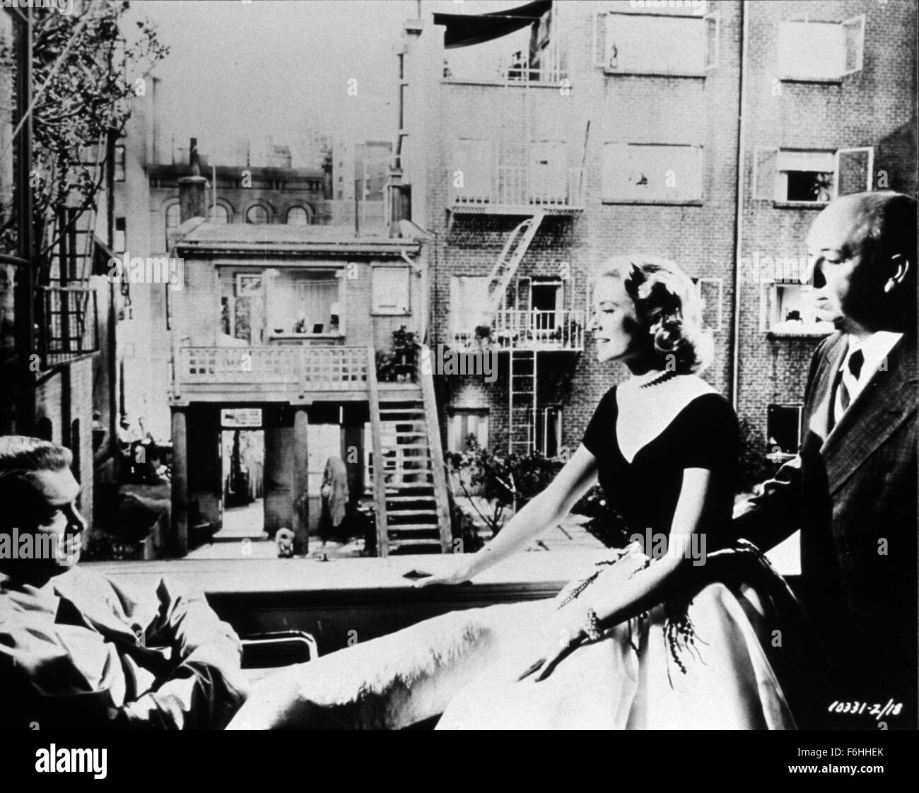 Grace kelly rear window 1954 Black and White Stock Photos & Images - Alamy