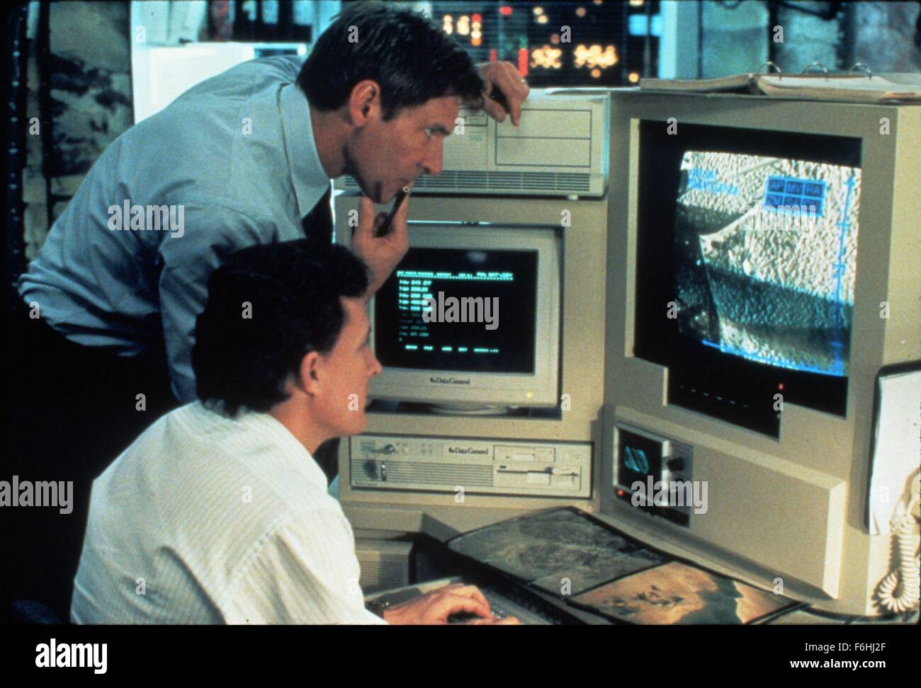 1992, Film Title: PATRIOT GAMES, Director: PHILLIP NOYCE, Studio ...