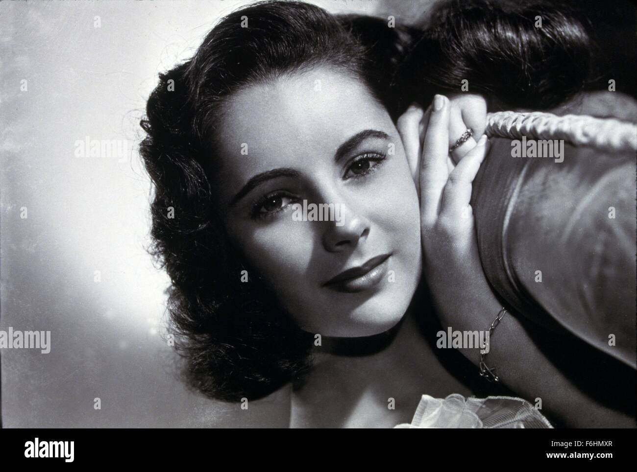 1947, Film Title: CYNTHIA, Director: ROBERT Z LEONARD, Studio: MGM ...