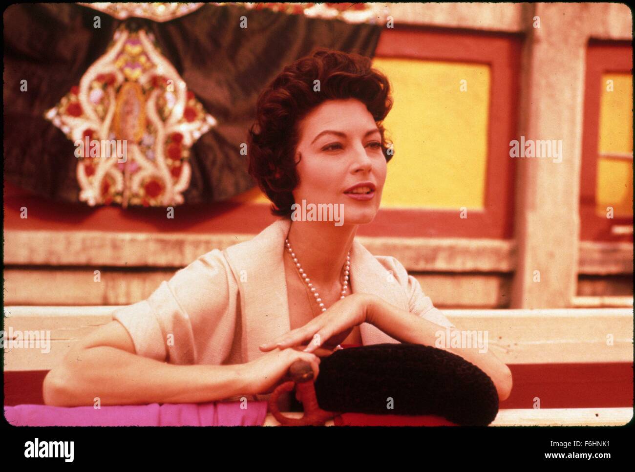 The sun also rises 1957 hi-res stock photography and images - Alamy