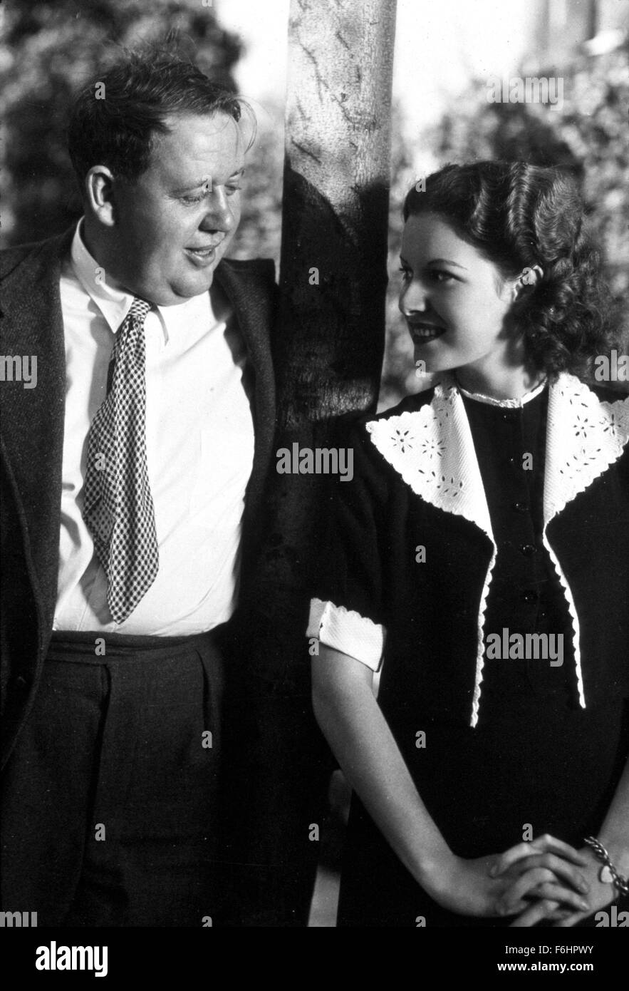 Laughton hunchback of notre dame hi-res stock photography and images ...