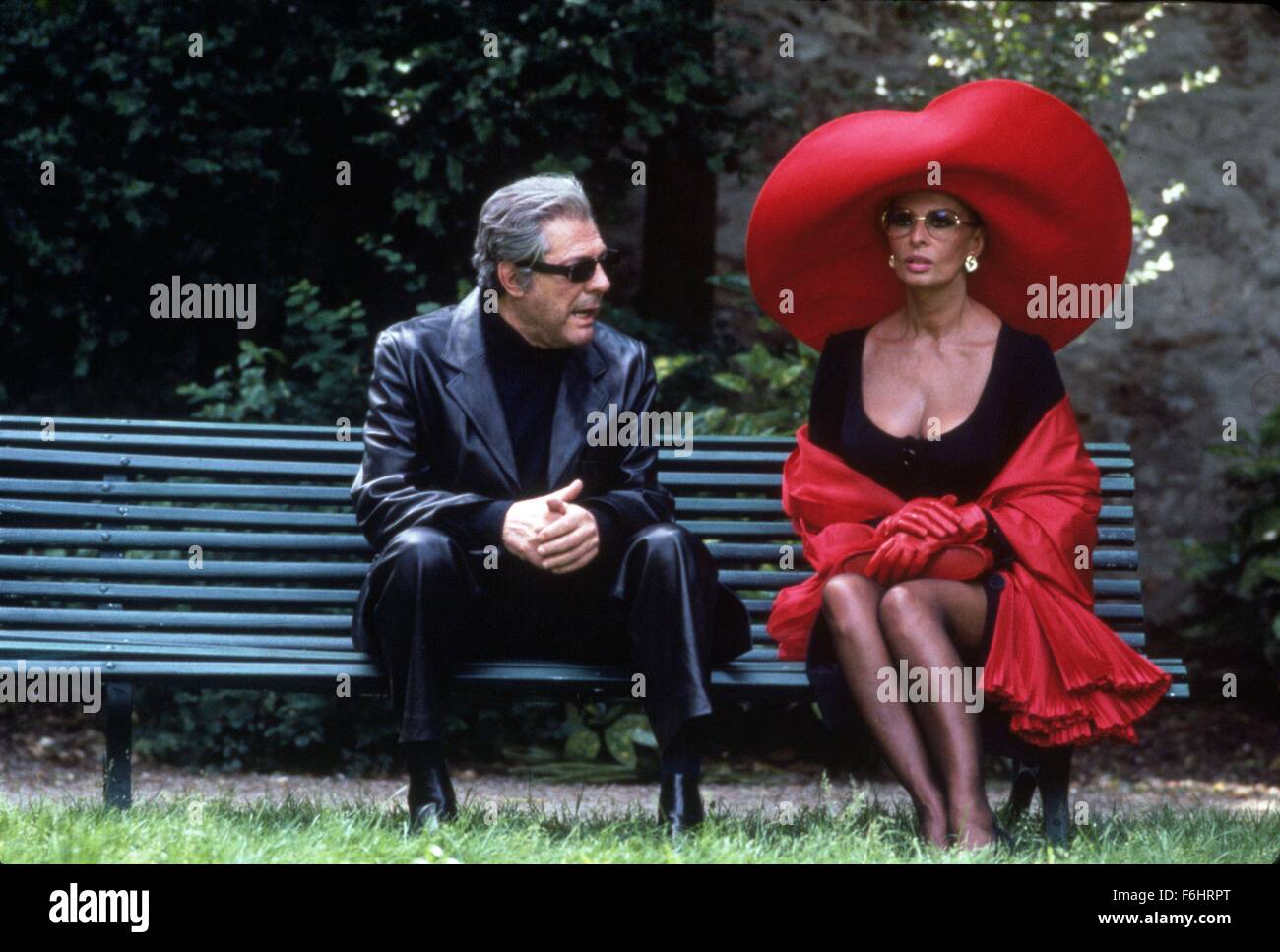 1994, Film Title: PRET, Director: ROBERT ALTMAN, Studio: MIRAMAX ...