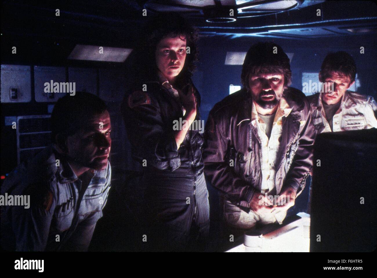 John hurt alien hi-res stock photography and images - Alamy