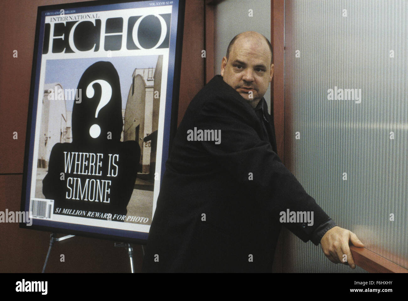 Aug 16, 2002; Los Angeles, CA, USA; Movie stills from 'Simone' starring ...