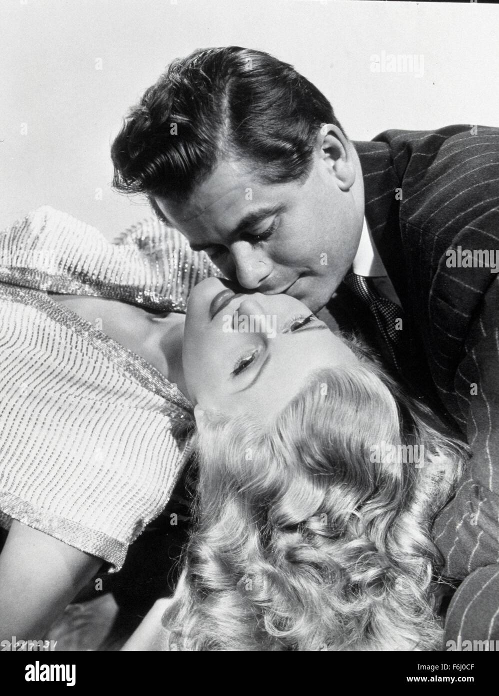 1946, Film Title: GILDA, Director: CHARLES VIDOR, Studio: COLUMBIA ...