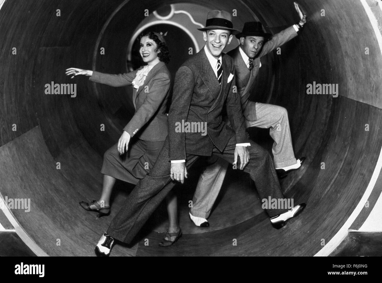 Damsel in distress hi-res stock photography and images - Alamy