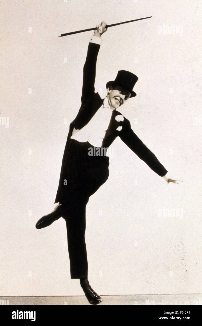 Top hat 1935 rko film hi-res stock photography and images - Alamy